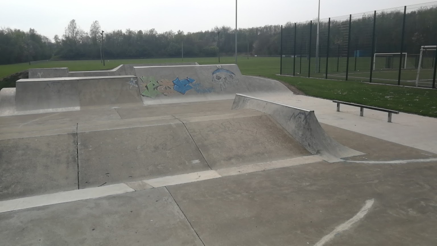 Cardenden skatepark :: – Scottish Skatepark Directory